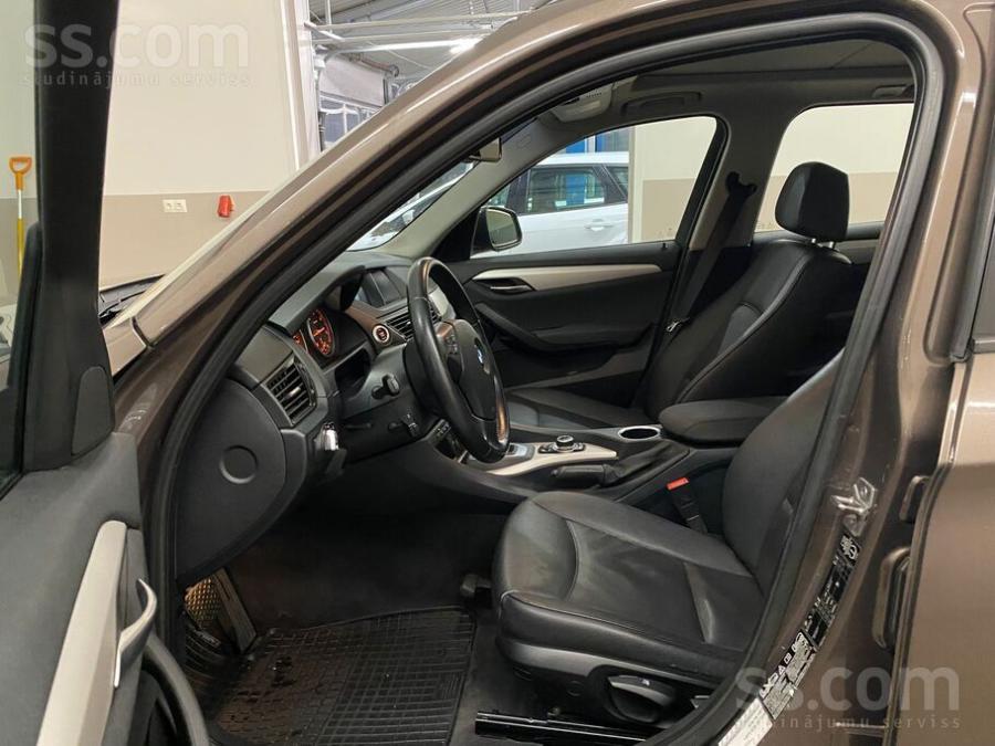 Brown BMW X1 2014 in Tukums, with an engine capacity of 2.00 L and mileage of 325 thousand km for 6900 €, photo 6 on AUTOMOTO.COM.LV