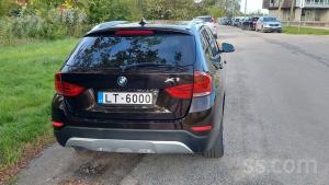 Brown BMW X1 2015 in Riga, with an engine capacity of 2.00 L and mileage of 241 thousand km for 9950 €, photo 3 on AUTOMOTO.COM.LV