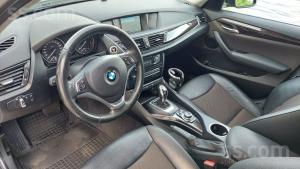 Brown BMW X1 2015 in Riga, with an engine capacity of 2.00 L and mileage of 241 thousand km for 9950 €, photo 9 on AUTOMOTO.COM.LV