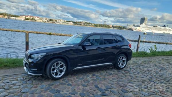 Brown BMW X1 2015 in Riga, with an engine capacity of 2.00 L and mileage of 241 thousand km for 9550 €, photo 4 on AUTOMOTO.COM.LV