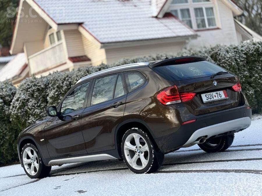 Brown BMW X1 2010 in Jurmala, with an engine capacity of 2.00 L and mileage of 0 thousand km for 5990 €, photo 4 on AUTOMOTO.COM.LV