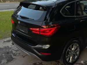 Brown BMW X1 2016 in Utena, with an engine capacity of 2.00 L and mileage of 266 thousand km for 12500 €, photo 9 on AUTOMOTO.COM.LV