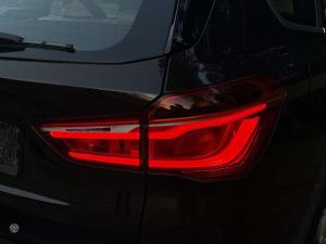 Brown BMW X1 2016 in Utena, with an engine capacity of 2.00 L and mileage of 266 thousand km for 12500 €, photo 20 on AUTOMOTO.COM.LV