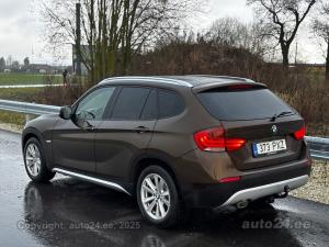 Brūns BMW X1 2010 Tallina, ar dzinēja tilpumu 2.00 L un nobraukumu 224 tūkst. km par 8499 €, foto 5 vietnē AUTOMOTO.COM.LV