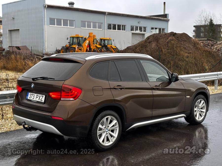 Brūns BMW X1 2010 Tallina, ar dzinēja tilpumu 2.00 L un nobraukumu 224 tūkst. km par 8499 €, foto 6 vietnē AUTOMOTO.COM.LV