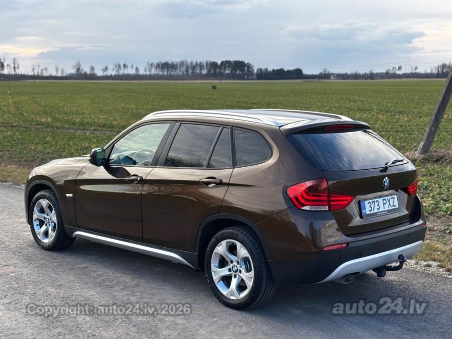 Brown BMW X1 2010 in Tartu, with an engine capacity of 2.00 L and mileage of 230 thousand km for 7499 €, photo 4 on AUTOMOTO.COM.LV