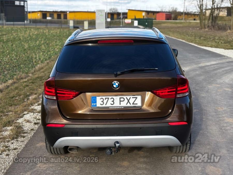 Brown BMW X1 2010 in Tartu, with an engine capacity of 2.00 L and mileage of 230 thousand km for 7499 €, photo 5 on AUTOMOTO.COM.LV