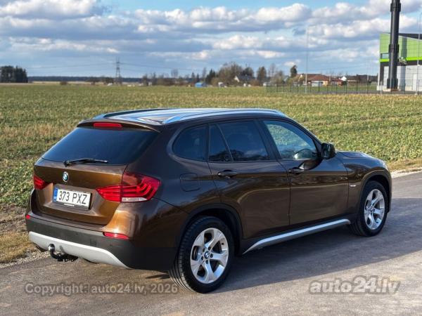 Brown BMW X1 2010 in Tartu, with an engine capacity of 2.00 L and mileage of 230 thousand km for 7499 €, photo 5 on AUTOMOTO.COM.LV