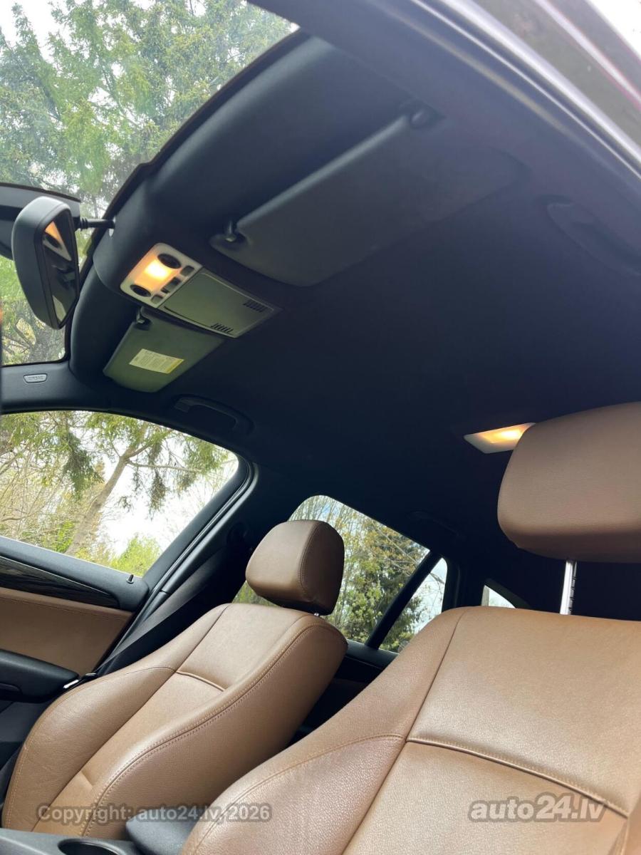 Brown BMW X1 2010 in Viljandi, with an engine capacity of 2.00 L and mileage of 218 thousand km for 8100 €, photo 11 on AUTOMOTO.COM.LV