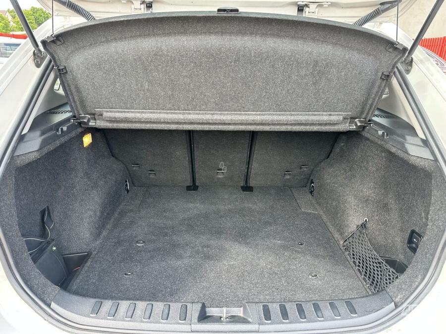 BMW X1 2009 in Pabrade, with an engine capacity of 2.00 L and mileage of 315 thousand km for 5550 €, photo 16 on AUTOMOTO.COM.LV