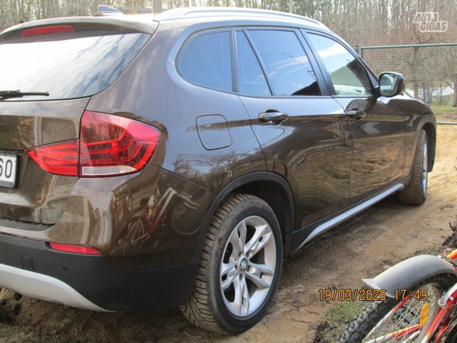 BMW X1 2009 in Kaunas, with an engine capacity of 2.00 L and mileage of 245 thousand km for 7100 €, photo 4 on AUTOMOTO.COM.LV