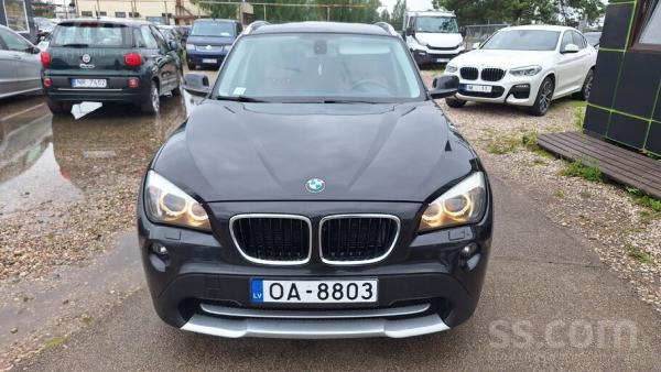 BMW X1 2010 in Riga, with an engine capacity of 2.00 L and mileage of 0 thousand km for 5990 €, photo 5 on AUTOMOTO.COM.LV