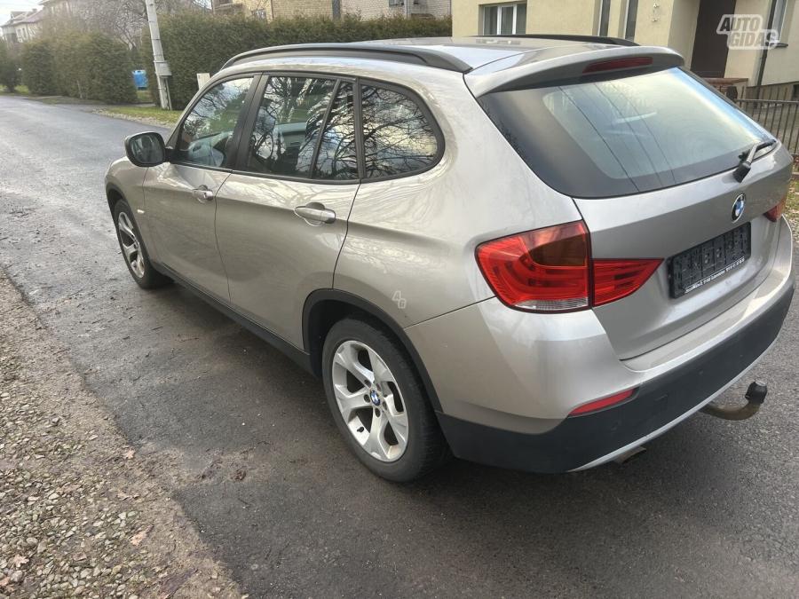 BMW X1 2010 in Kaunas, with an engine capacity of 2.00 L and mileage of 302 thousand km for 3500 €, photo 3 on AUTOMOTO.COM.LV