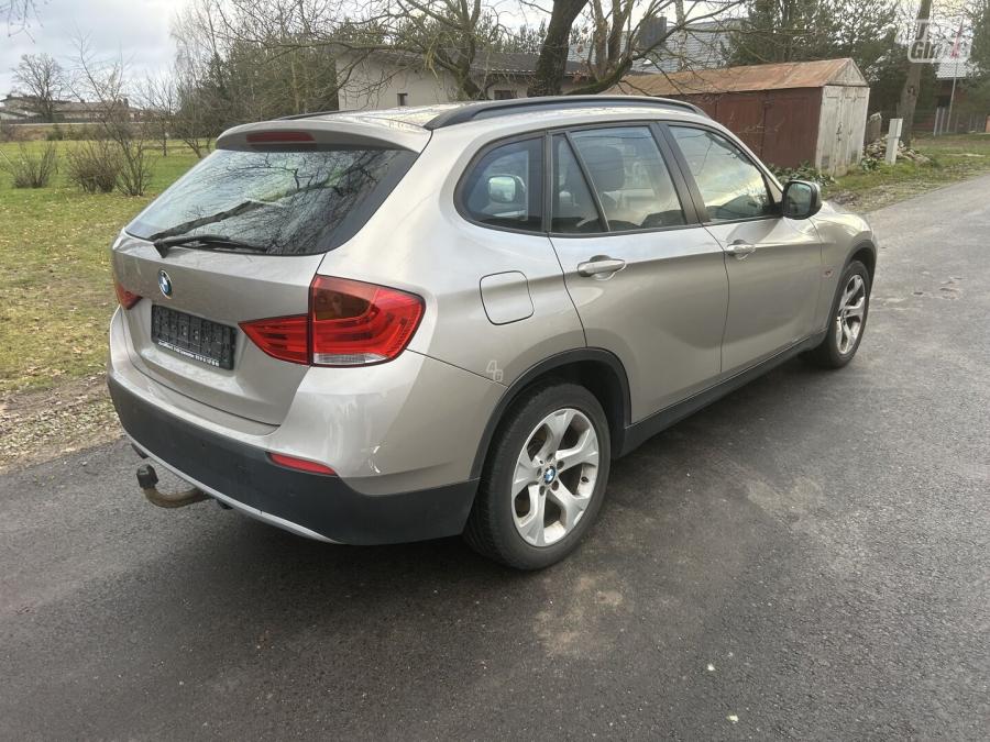 BMW X1 2010 in Kaunas, with an engine capacity of 2.00 L and mileage of 302 thousand km for 3500 €, photo 4 on AUTOMOTO.COM.LV