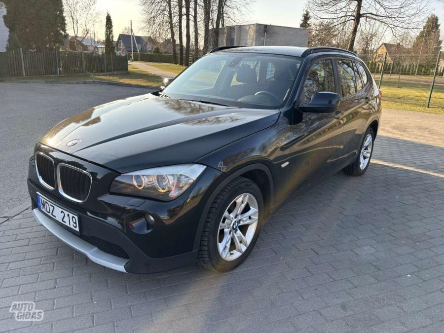 BMW X1 2010 Kauņa, ar dzinēja tilpumu 2.00 L un nobraukumu 300 tūkst. km par 4550 €, foto 3 vietnē AUTOMOTO.COM.LV