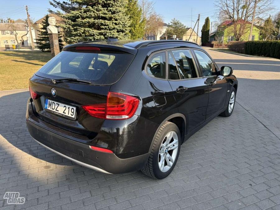 BMW X1 2010 Kauņa, ar dzinēja tilpumu 2.00 L un nobraukumu 300 tūkst. km par 4550 €, foto 5 vietnē AUTOMOTO.COM.LV