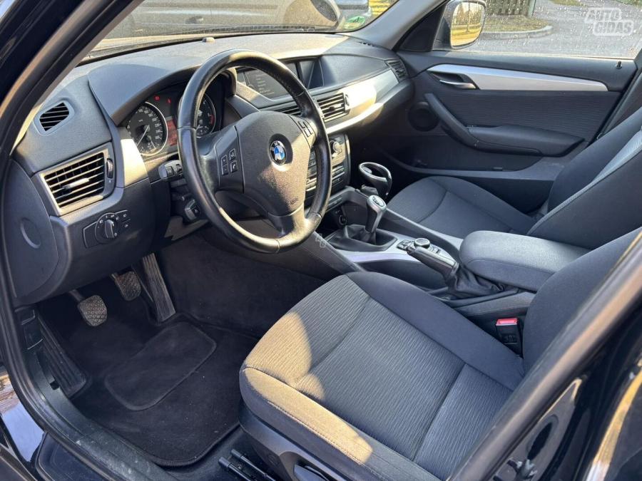 BMW X1 2010 Kauņa, ar dzinēja tilpumu 2.00 L un nobraukumu 300 tūkst. km par 4550 €, foto 7 vietnē AUTOMOTO.COM.LV