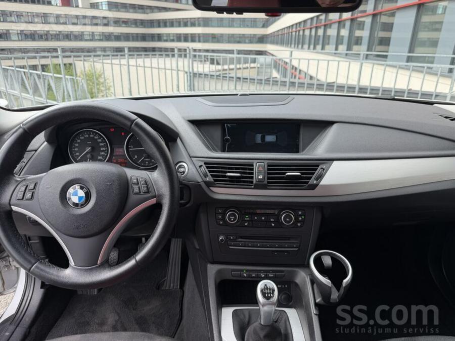BMW X1 2010 Rīga, ar dzinēja tilpumu 2.00 L un nobraukumu 182 tūkst. km par 9490 €, foto 8 vietnē AUTOMOTO.COM.LV