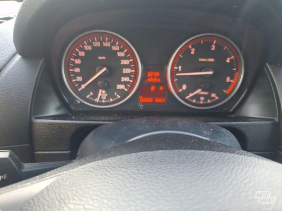 BMW X1 2010 Šilalė, ar dzinēja tilpumu 2.00 L un nobraukumu 0 tūkst. km par 4600 €, foto 13 vietnē AUTOMOTO.COM.LV