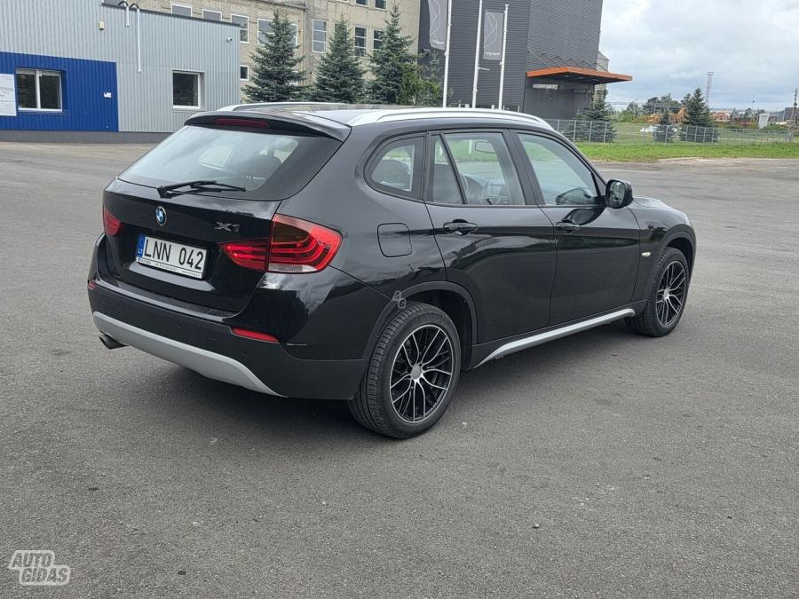BMW X1 2010 in Radviliskis, with an engine capacity of 2.00 L and mileage of 287 thousand km for 5400 €, photo 5 on AUTOMOTO.COM.LV