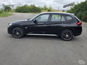 BMW X1 2010 in Radviliskis, with an engine capacity of 2.00 L and mileage of 287 thousand km for 5400 €, photo 9 on AUTOMOTO.COM.LV