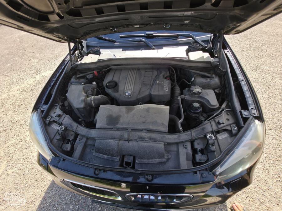 BMW X1 2010 in Radviliskis, with an engine capacity of 2.00 L and mileage of 287 thousand km for 5400 €, photo 26 on AUTOMOTO.COM.LV
