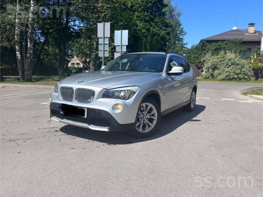 BMW X1 2011 in Riga, with an engine capacity of 2.00 L and mileage of 218 thousand km for 7000 €, photo 3 on AUTOMOTO.COM.LV