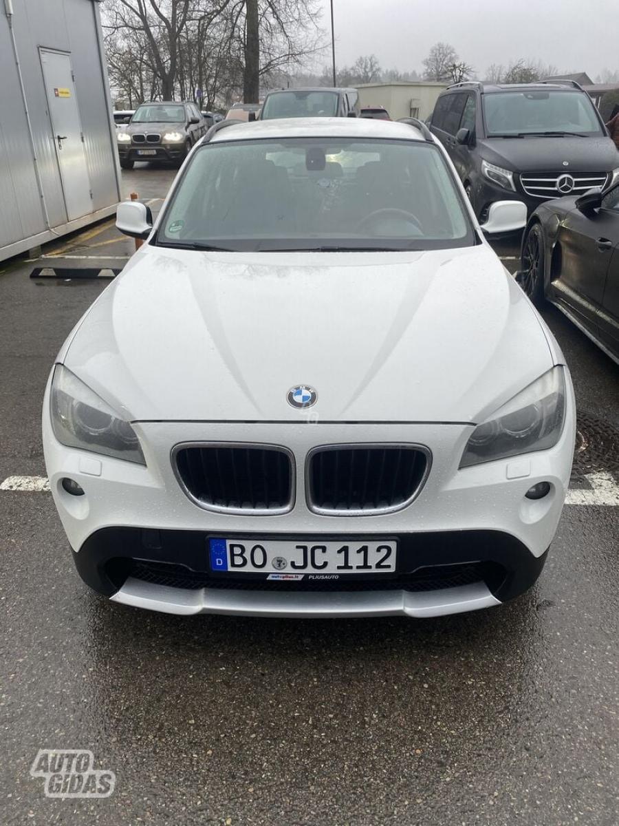 BMW X1 2011 in Vilnius, with an engine capacity of 2.00 L and mileage of 307 thousand km for 6600 €, photo 4 on AUTOMOTO.COM.LV
