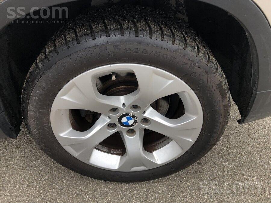 BMW X1 2011 in Riga, with an engine capacity of 2.00 L and mileage of 225 thousand km for 7450 €, photo 12 on AUTOMOTO.COM.LV