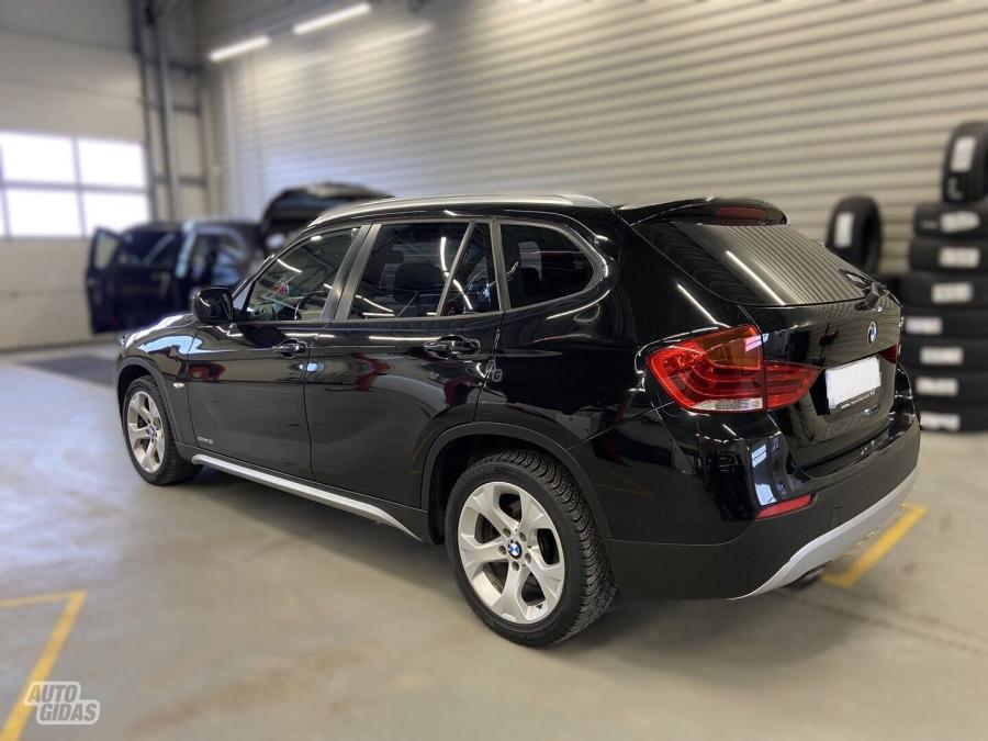 BMW X1 2011 in Marijampole, with an engine capacity of 2.00 L and mileage of 266 thousand km for 5500 €, photo 2 on AUTOMOTO.COM.LV