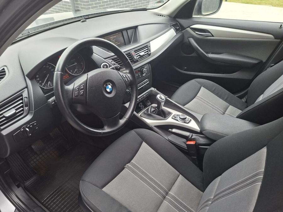 BMW X1 2011 in Silute, with an engine capacity of 2.00 L and mileage of 169 thousand km for 5999 €, photo 12 on AUTOMOTO.COM.LV