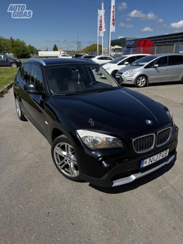 BMW X1 2011 in Siauliai, with an engine capacity of 2.00 L and mileage of 261 thousand km for 6300 €, photo 8 on AUTOMOTO.COM.LV