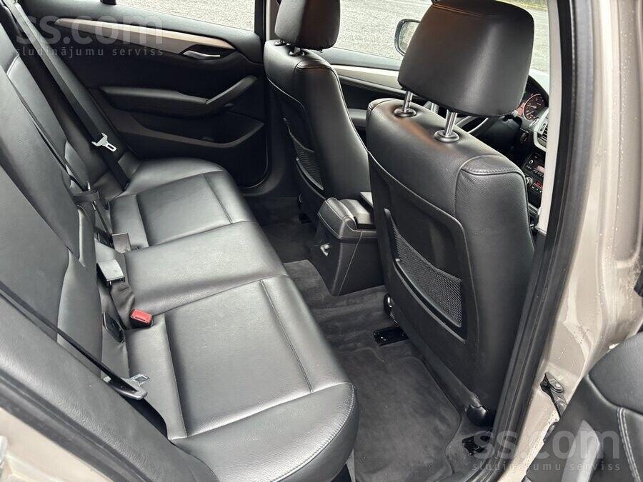 BMW X1 2011 Rīga, ar dzinēja tilpumu 2.00 L un nobraukumu 225 tūkst. km par 7450 €, foto 12 vietnē AUTOMOTO.COM.LV
