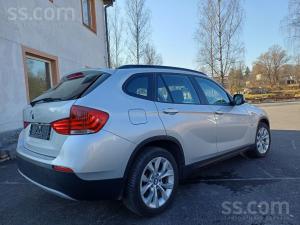 BMW X1 2011 in Valmiera, with an engine capacity of 2.00 L and mileage of 199 thousand km for 7250 €, photo 4 on AUTOMOTO.COM.LV