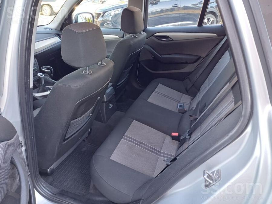 BMW X1 2011 in Valmiera, with an engine capacity of 2.00 L and mileage of 199 thousand km for 7250 €, photo 9 on AUTOMOTO.COM.LV