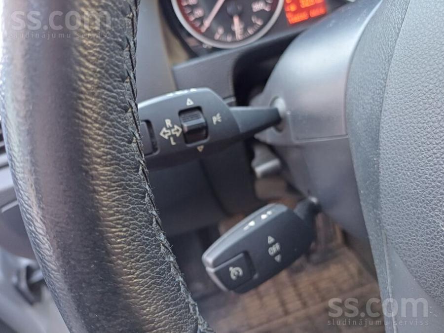 BMW X1 2011 in Valmiera, with an engine capacity of 2.00 L and mileage of 199 thousand km for 7250 €, photo 15 on AUTOMOTO.COM.LV