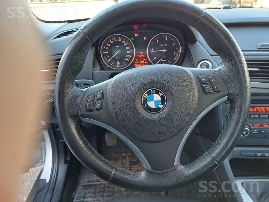 BMW X1 2011 in Valmiera, with an engine capacity of 2.00 L and mileage of 199 thousand km for 7250 €, photo 16 on AUTOMOTO.COM.LV