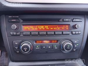 BMW X1 2011 in Valmiera, with an engine capacity of 2.00 L and mileage of 199 thousand km for 7250 €, photo 18 on AUTOMOTO.COM.LV