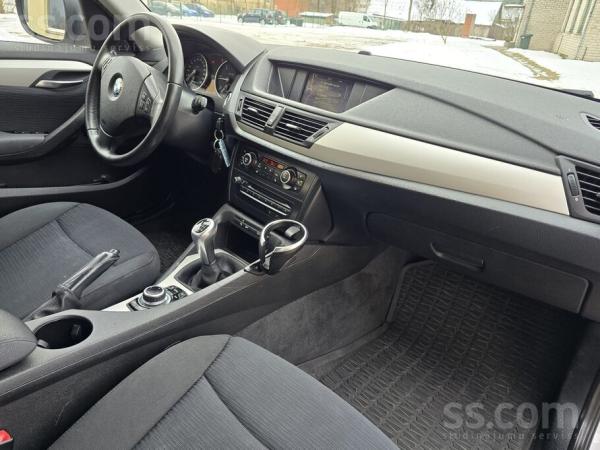 BMW X1 2012 in Kuldiga, with an engine capacity of 2.00 L and mileage of 204 thousand km for 16950 €, photo 8 on AUTOMOTO.COM.LV