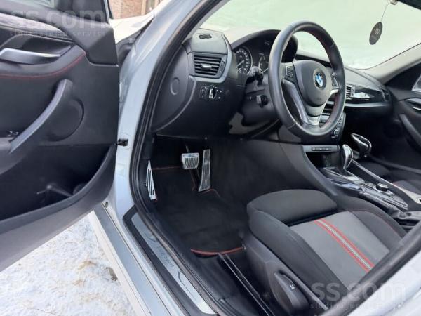 BMW X1 2012 Rīga, ar dzinēja tilpumu 2.00 L un nobraukumu 264 tūkst. km par 8900 €, foto 9 vietnē AUTOMOTO.COM.LV