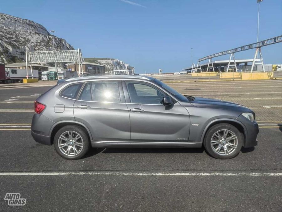 BMW X1 2012 in Kaunas, with an engine capacity of 2.00 L and mileage of 101 thousand km for 3150 €, photo 4 on AUTOMOTO.COM.LV