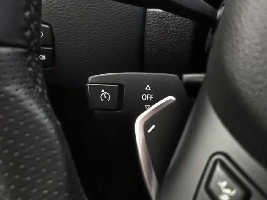 BMW X1 2012 in Riga, with an engine capacity of 2.00 L and mileage of 178 thousand km for 11690 €, photo 20 on AUTOMOTO.COM.LV