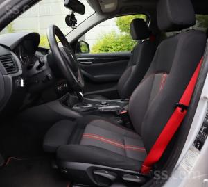 BMW X1 2012 in Riga, with an engine capacity of 2.00 L and mileage of 272 thousand km for 8990 €, photo 13 on AUTOMOTO.COM.LV