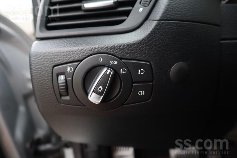 BMW X1 2012 in Riga, with an engine capacity of 2.00 L and mileage of 272 thousand km for 8990 €, photo 24 on AUTOMOTO.COM.LV