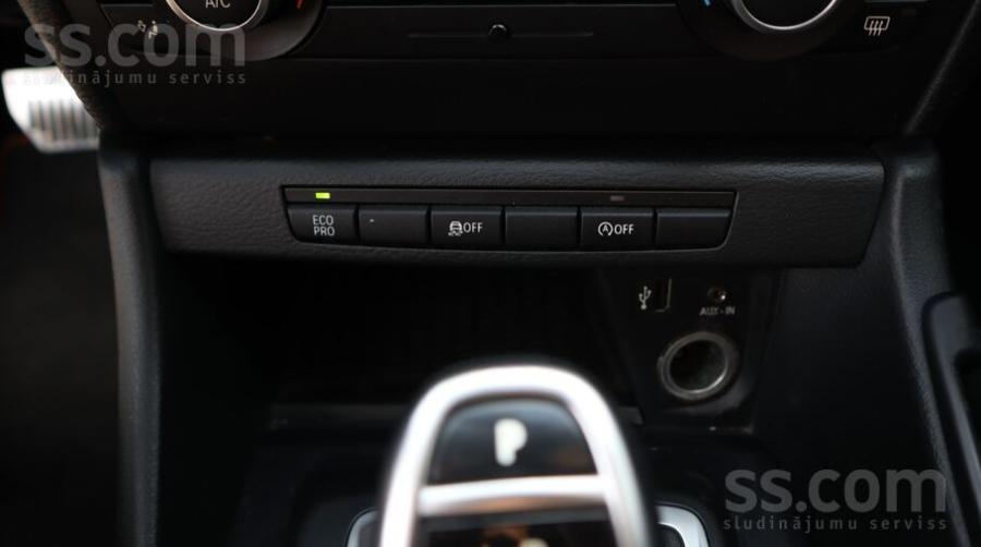 BMW X1 2012 in Riga, with an engine capacity of 2.00 L and mileage of 272 thousand km for 8990 €, photo 27 on AUTOMOTO.COM.LV