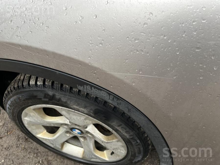 BMW X1 2013 in Riga, with an engine capacity of 2.00 L and mileage of 0 thousand km for 3000 €, photo 9 on AUTOMOTO.COM.LV