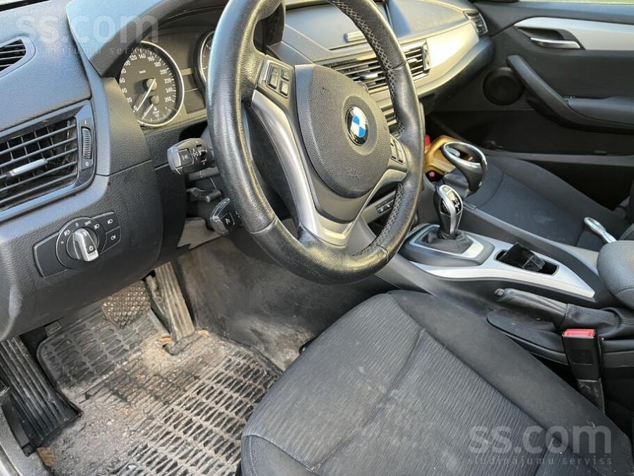 BMW X1 2013 in Riga, with an engine capacity of 2.00 L and mileage of 0 thousand km for 3000 €, photo 12 on AUTOMOTO.COM.LV