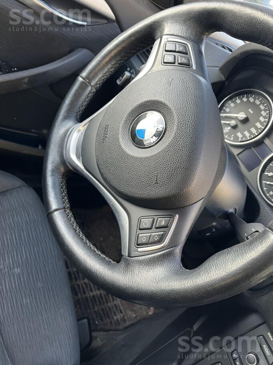 BMW X1 2013 in Riga, with an engine capacity of 2.00 L and mileage of 0 thousand km for 3000 €, photo 17 on AUTOMOTO.COM.LV