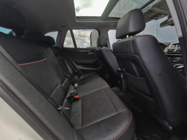 БМВ Х1 2013 в Рига, объемом двигателя 2.00 л и пробегом 243 тыс. км за 10990 €, фото 2 на AUTOMOTO.COM.LV
