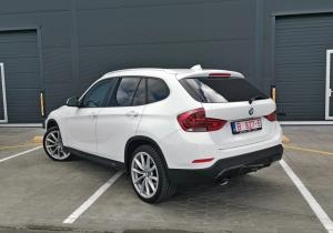 BMW X1 2013 in Riga, with an engine capacity of 2.00 L and mileage of 243 thousand km for 10990 €, photo 11 on AUTOMOTO.COM.LV